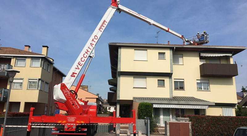 Noleggio piattaforme aeree altezza 47 metri portata mx 600kg ...